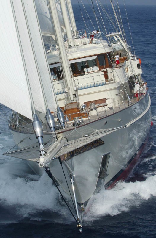 Yacht ATHENA, Royal Huisman | CHARTERWORLD Luxury Superyacht Charters